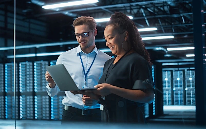 Transforming legacy systems with scalable cloud solutions | HCLTech